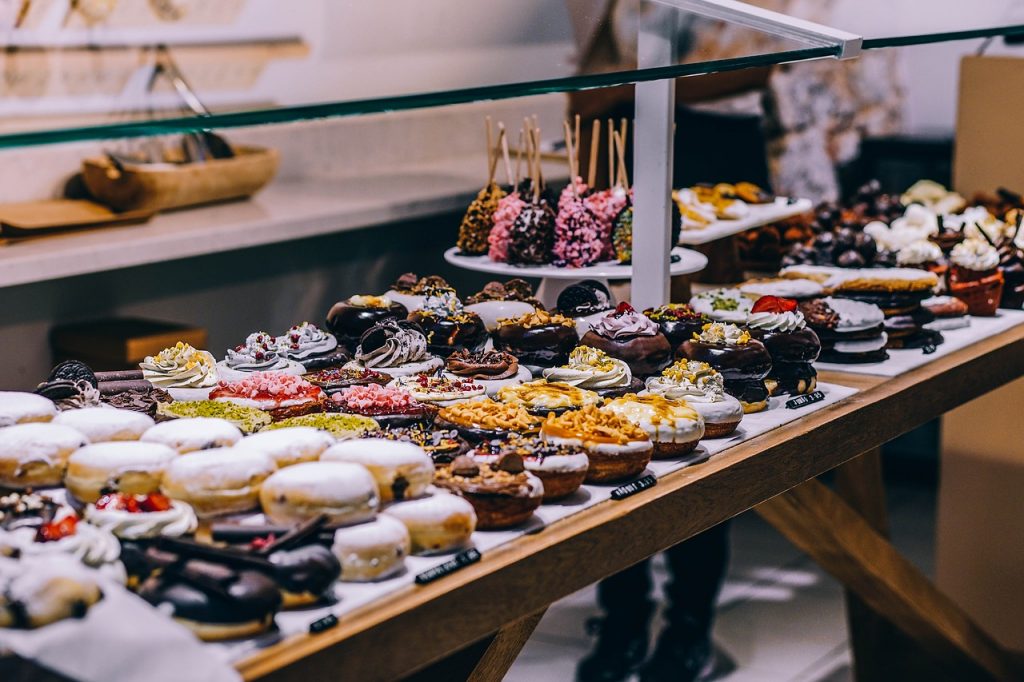 Bakery Vs. Pastry: What's The Difference? - Substitute Ninja